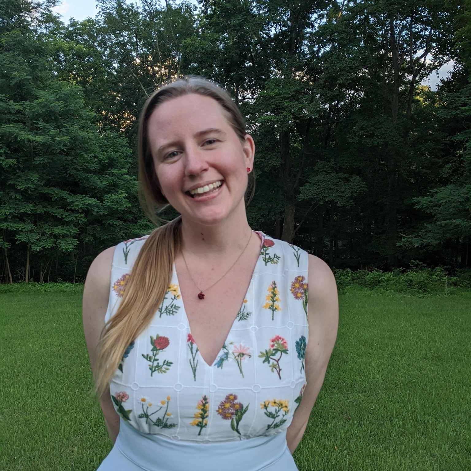 Author Interview – Elle Hartford – Helen Garraway